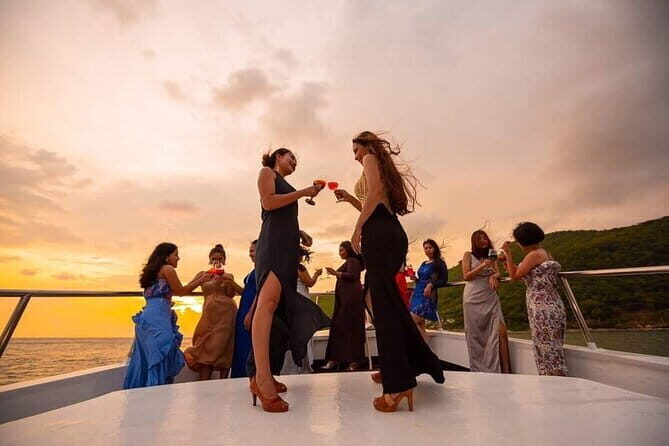 Promthep and Krating Cape Luxury Dinner Cruise - The Experience You Can Expect