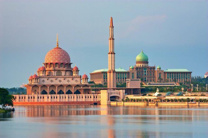 Putrajaya Tour from Kuala Lumpur - Transportation and Practicalities