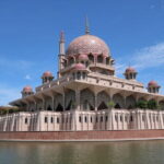 Putrajaya Tour From Kuala Lumpur Includes Batu Caves - The Real Traveler Experience: Insights from Reviews
