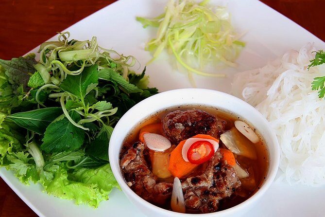 Quick look Vietnam with 5Days Tour Package - Key Points