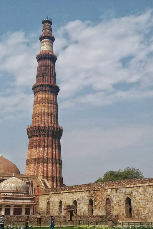 Qutub Complex and Mehrauli Archaeological Park Guided Tour - What Makes This Tour Stand Out