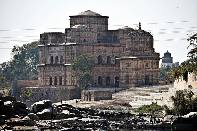 Rafting Adventure On River Betwa With Lunch Or Supper From Orchha - Is This Tour Worth It?