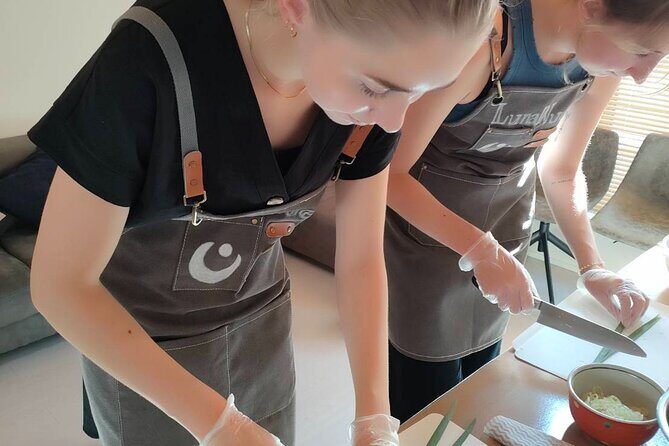 Ramen Cooking Class in Tokyo with Pro Ramen Chef/Vegan possible - The Cooking Stations and Curriculum