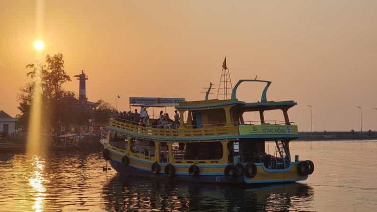 RedRiverTours - Enjoying Sunset & Night Squid Fishing - Itinerary Breakdown