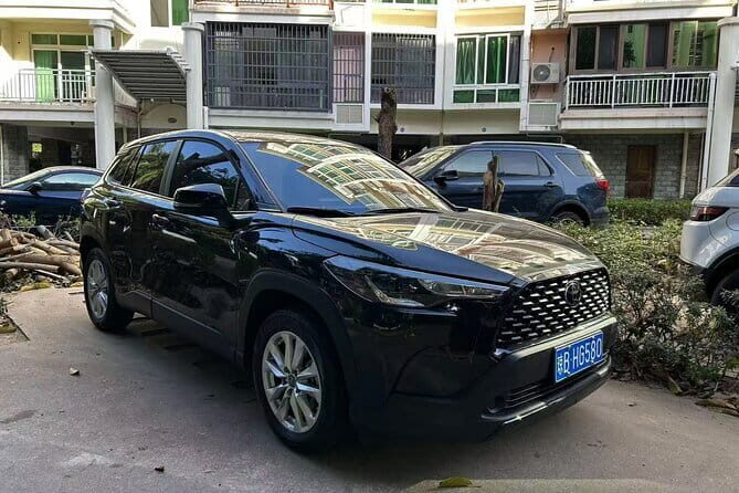 Rent a car to drive in Sanya with a non-Chinese driver license - What to Expect on the Road