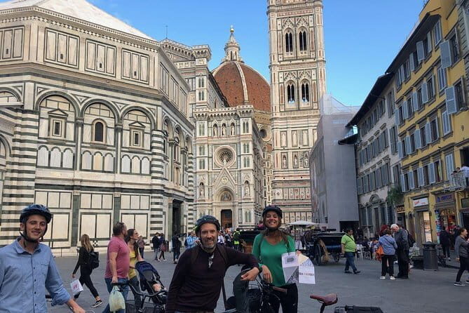 Riding discovering the wine windows - What the Tour Looks Like