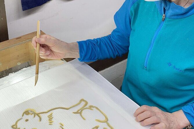 Roketsu dyeing experience: M course Roketsu Dyeing Experience - The Authenticity and Cultural Appeal