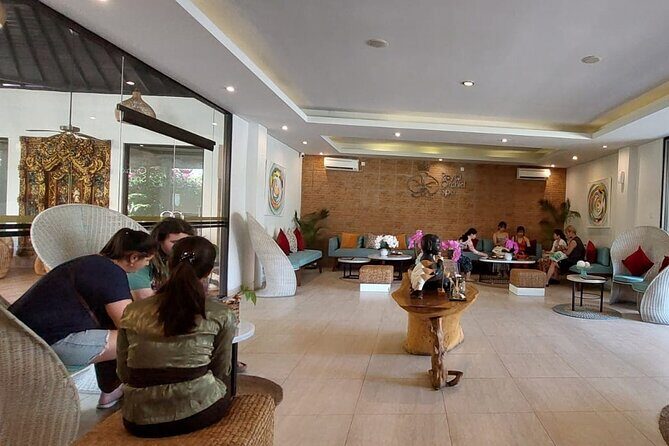 Royal Orchid Spa 2 Hours Sunburn Package - Who Will Love This Experience?