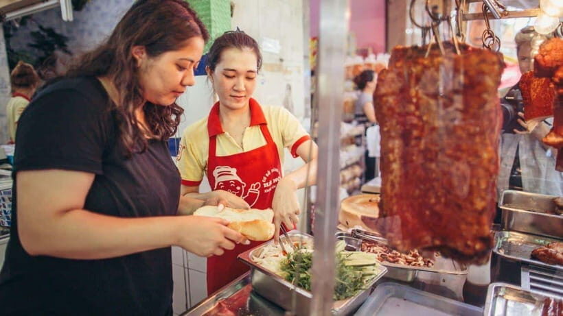 Saigon at Sunset: Ultimate Street Food Experience - Introduction: A Flavorful Tour with a Local Heart