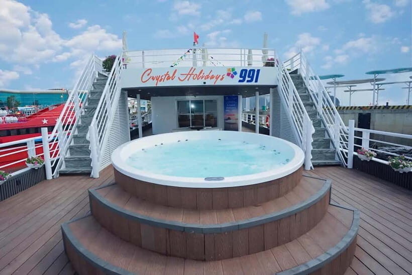 Sail Beyond the Crowds: Explore Bai Tu Longs Hidden Beauty - The Value of the Experience