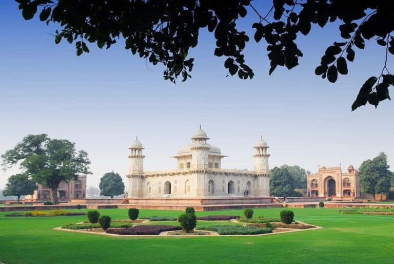 Same Day Agra/Taj Mahal Tour from Delhi : All Inclusive - The Practicalities That Matter