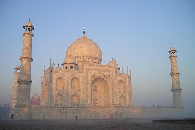 Same Day Agra Tour By Car - Who Should Consider This Tour?