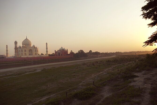 Same Day Sunrise trip to Taj mahal from Delhi - FAQs