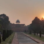 Same Day Taj Mahal Tour With Lunch & Entrances - Detailed Breakdown of the Itinerary