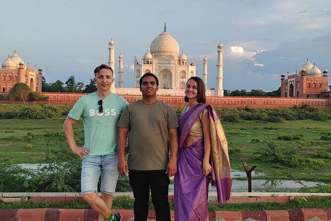 Same Day Tajmahal Tour By Car - Authentic Experiences that Shine
