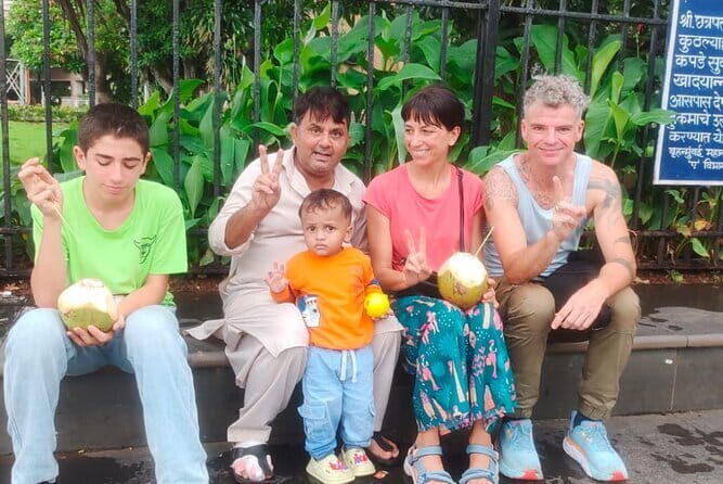 Saniyas One day trip and Home visiting in Agra from Delhi - Comfort & Transportation