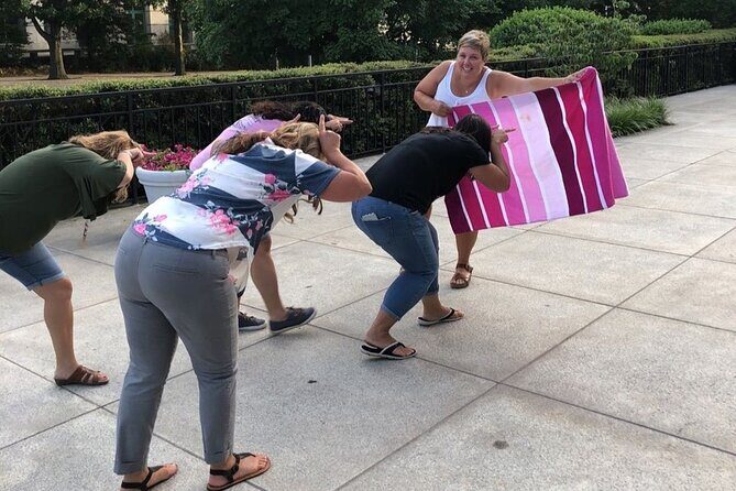 Scavenger Hunt Experience in Kansas City by Operation City Quest - Who Will Get the Most Out of This Tour?