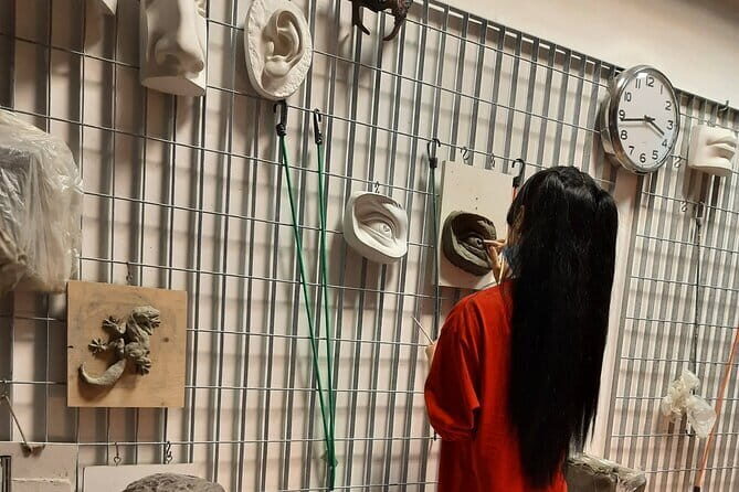 Sculpture Clay modeling class in Florence - Who Will Benefit Most from This Class?