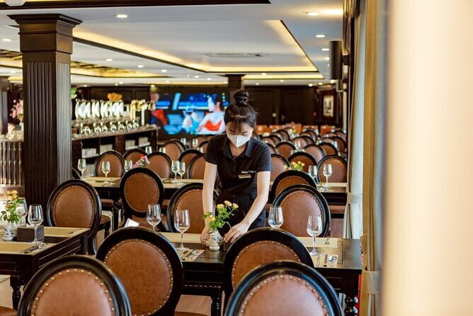 Sea Octopus Cruise and Seafood Buffet Day Tour at Halong Bay - The Value of the Experience