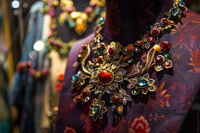 Self Guided Montreal Local Fashion Shopping Tour - What Makes This Tour Stand Out?