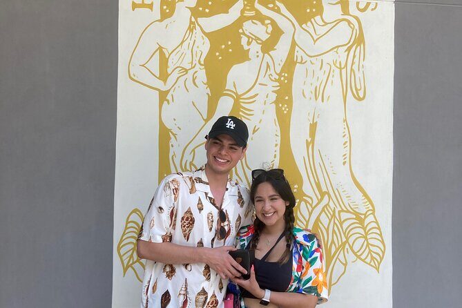 Self-Guided Scavenger Food Hunt with Courtesy Snacks & Freebies - Who Is This Tour Best For?