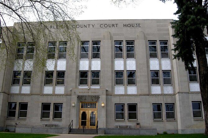 Self-Guided Scavenger Hunt: Beautiful Bismarck - Why This Scavenger Hunt Might Be Just What You Need