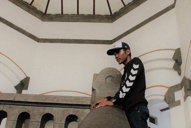 Semarang Iconic City Tour - Tasting Local Flavors at Loenpia Mbak Lien