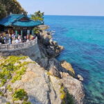 Seoraksan & Naksan Temple Autumn Day Trip from Seoul - Exploring Seoraksan National Park