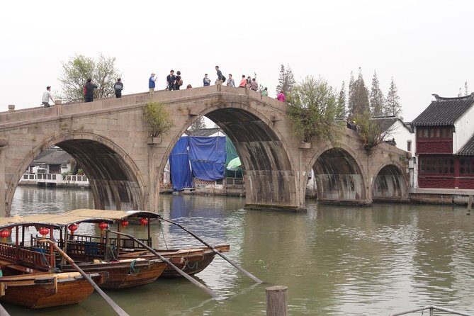 Shanghai Day Tour to Zhujiajiao Water Town, Yu Garden, Bazaar, Bund - Who Will Love This Tour?