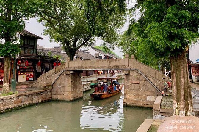 Shanghai Highlights and Zhujiajiao Water Town Private Day Tour - Comfort, Convenience, and Cost