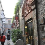 Shanghai Museum Yuyuan Nanjing Lu and Xintiandi Private Tour - What makes this tour stand out?