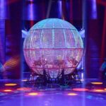 Shanghai Must-See Acrobatics Show with Private Transfer - Deep Dive into the Itinerary