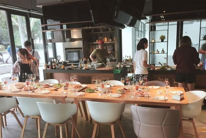 Shanghai Participatory Dining & Cooking Event - What to Expect During the Event