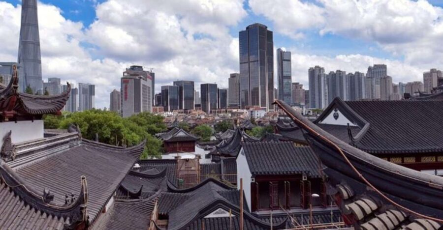 Shanghai: Private custom tour with a local guide - Iconic Sights and Hidden Gems