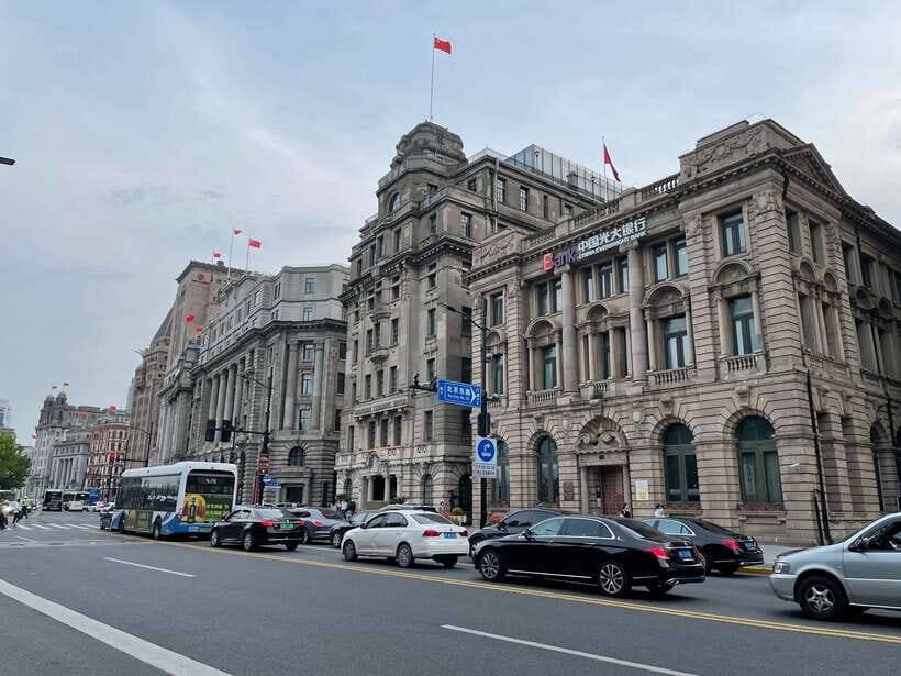 Shanghai: Private Shanghai & Zhujiajiao Tour with Lunch - Value for Money: What You’re Getting