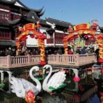 Shanghai Private Tour of Jewish Refugees Museum and Cruise on Huangpu River - Yuyuan Old Street and Dim Sum Lunch