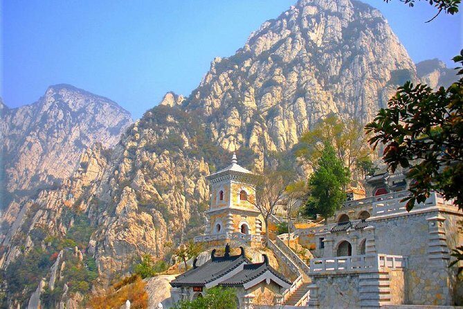 Shaolin Temple and Sanhuang Village Scenic with Cable Car Experience from Zhengzhou - Who Should Consider This Tour?