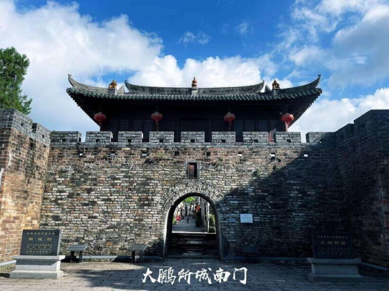 Shenzhen: Dapeng Peninsula Day Tour with Hotel Pickup - Breaking Down the Itinerary: What to Expect