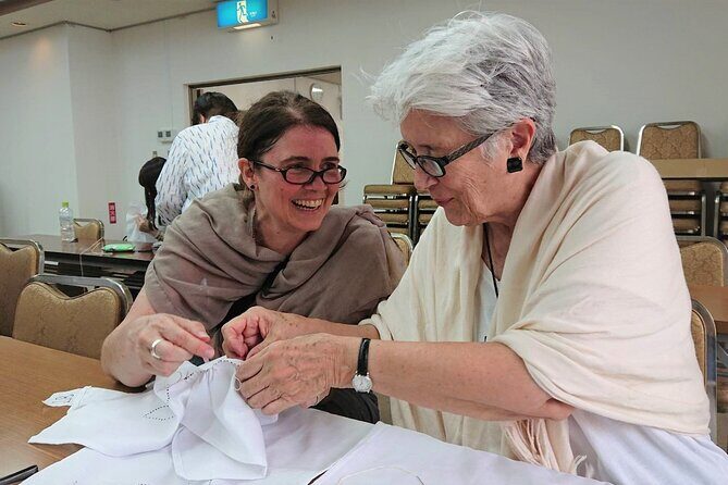 Shibori Tie-Dye Workshop and Arimatsu City Tour - Introducing the Experience