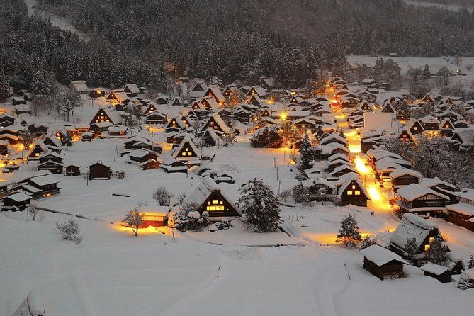 Shirakawago Tour: English Speaking Driver Only(Kanazawa DEP.) - Suganuma Gassho Community (Approx. 15 Minutes)