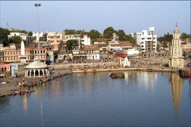 Shirdi Skip Line guaranteed VIP Darshan - The Sum Up