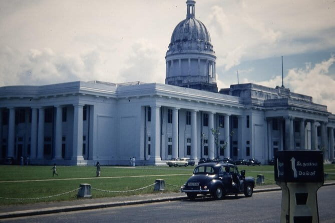 Shore Excursion Colombo Port to Kelaniya Temple & Colombo City for 1 to 2 People - A Detailed Look at the Tour Experience