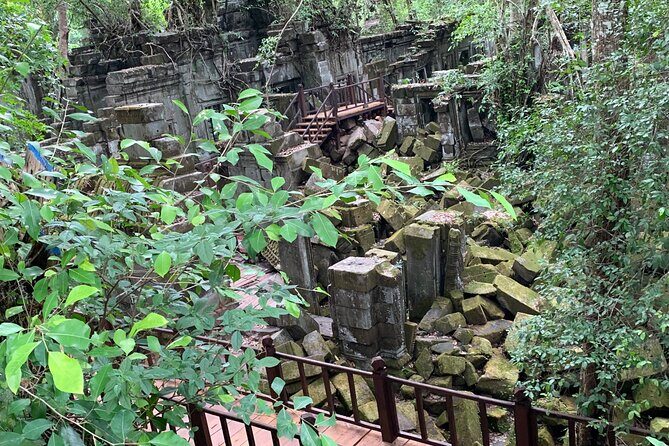 Siem Reap Airport pickup and Beng Mealea visit by private taxi - A Quiet, Reflective Experience