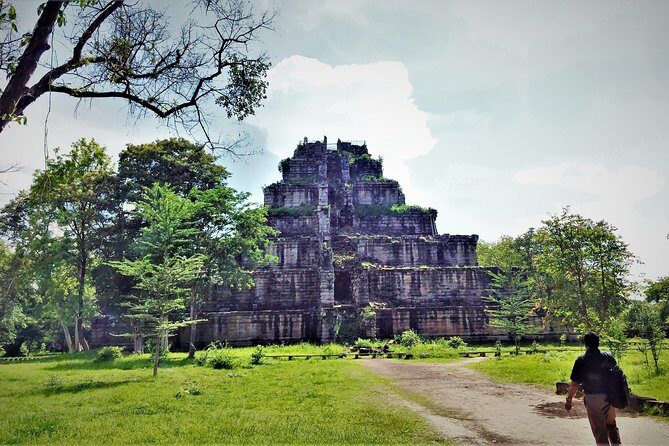Siem Reap Angkor Sunrise sunset Kulen 5 Days Private Tour - Day 3: Rediscovering Hidden Corners and Sunset Views