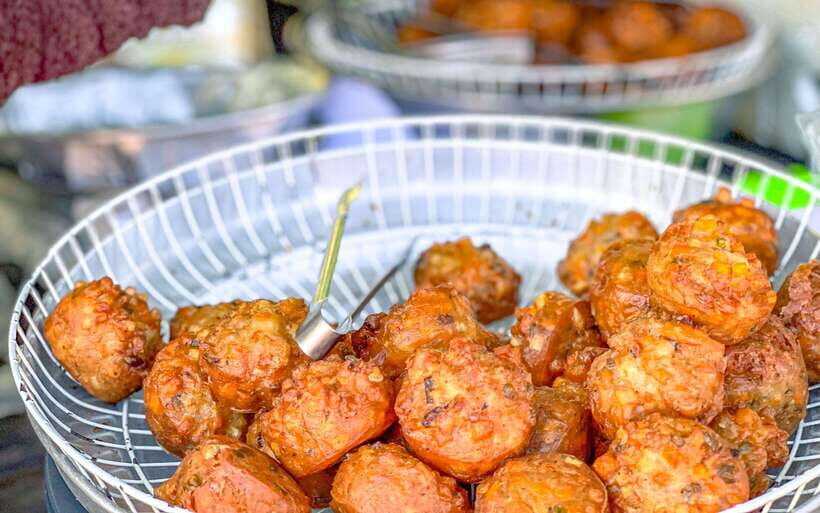 Siem Reap: FREE Market & Local Temple Tour - What Makes This Tour Stand Out?