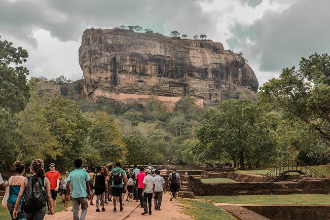 Sigiriya Rock and Village Tour from Mount Lavinia - Authenticity and Authentic Experiences