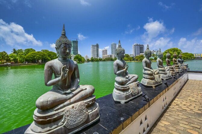 Sigiriya to Colombo Budget Transport with Sightseeing - The Experience from the Customer Perspective