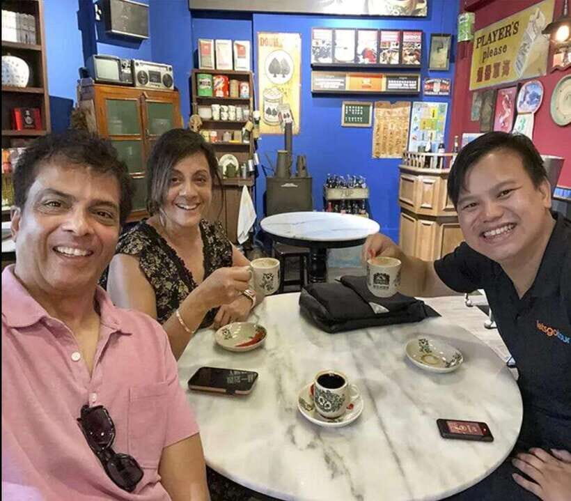 Singapore: Chinatown Street Food Tour - A Walk Through Chinatown’s Markets and Landmarks