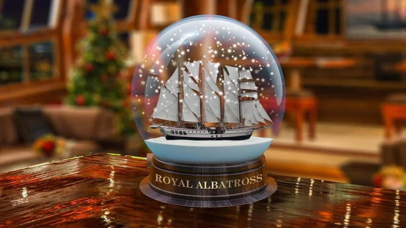 Singapore: Christmas Dinner Cruise on Royal Albatross - The Sum Up