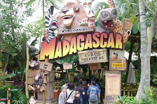 Singapore Universal Studio & S.E.A Aquarium-COMBO One-Day Pass(Shared transfer) - Who Should Consider This Tour?